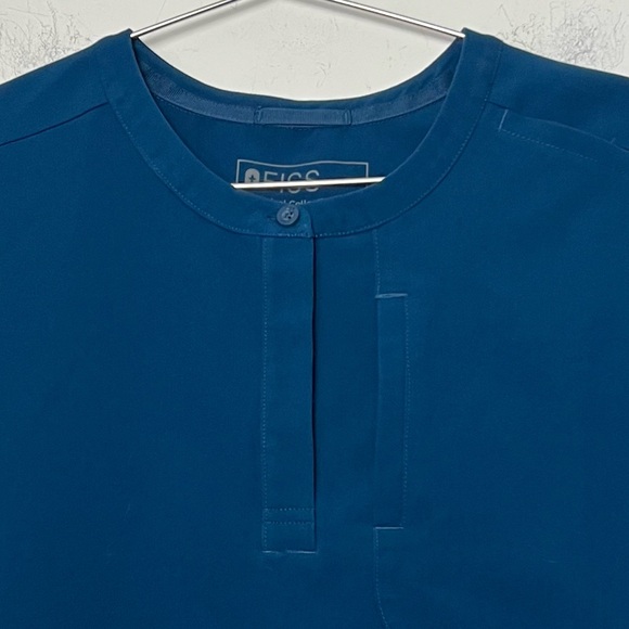Figs | Tops | Figs Womens Mandarin Collar Short Sleeve Pockets ...